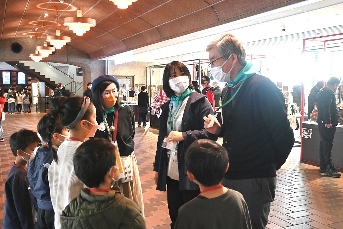 SDGsをきっかけに、美術館の建物を探検するプログラム｜Museum Start あいうえの